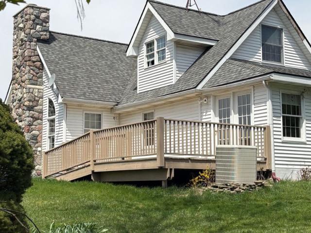 3566 Curdy Rd, Howell, MI