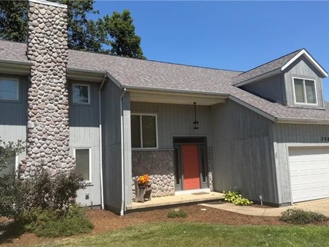 3566 Edgewater Dr, Vermilion, OH 44089
