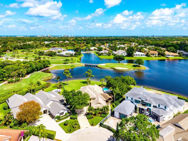3566 Loire Ln, Palm Beach Gardens, FL 33410 | MLS #B26029