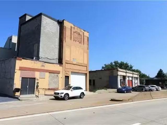 3567 BIGELOW BLVD, PITTSBURGH, PA 15213 Single Family Residenc.