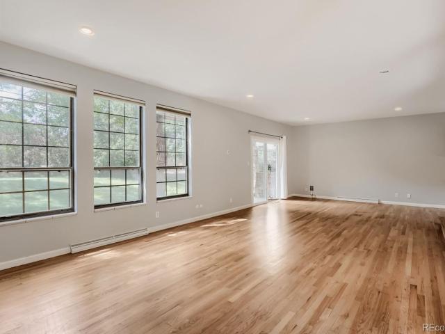 3567 S Ivanhoe Street, Denver, US, CO
