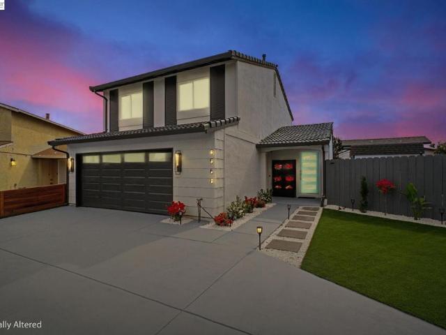 3568 Cattail Ct