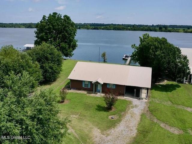 3568 Eagle Lake Shore Rd, Vicksburg, MS 39183