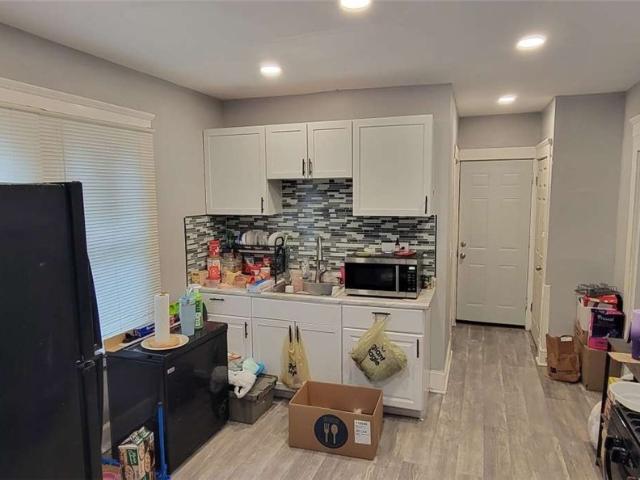 3568 W 67th Street
