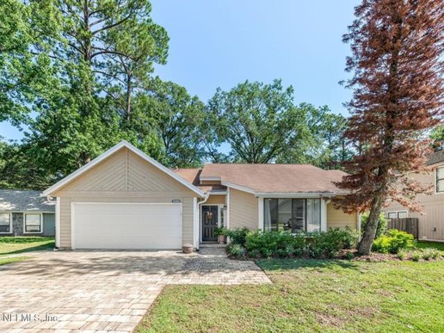 3569 Hampton Glen Pl, Jacksonville, FL 32257