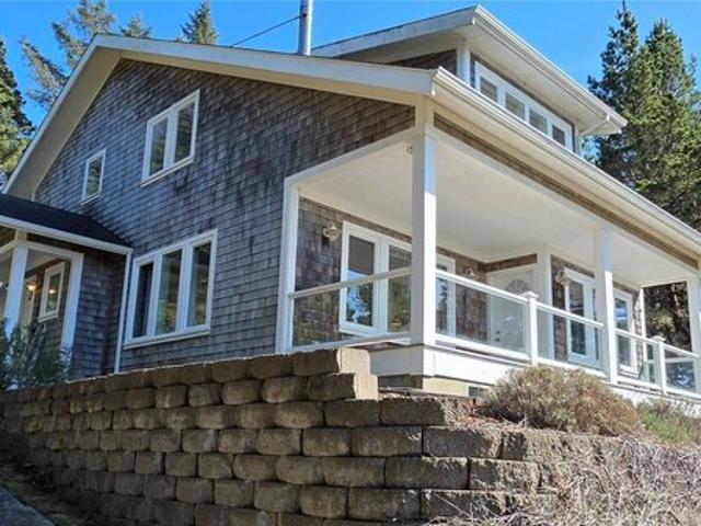 35602 J Pl, Ocean Park, WA 98640