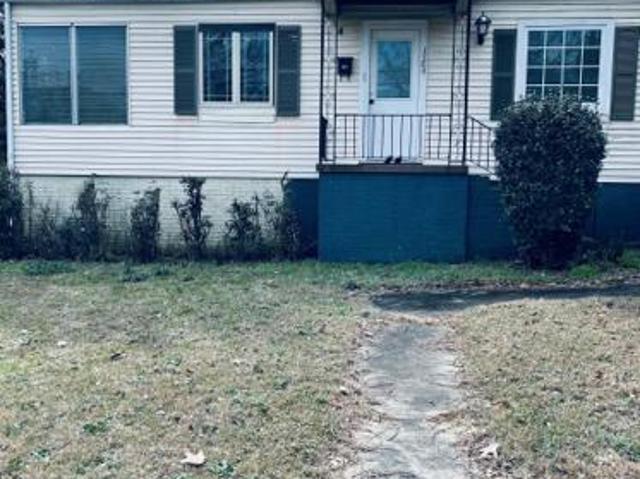 3560 McKenzie Dr, Macon, GA 31204