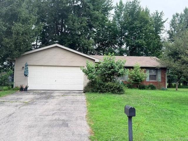 3560 N Quail Dr, Madison, IN 47250