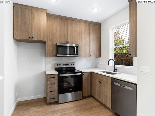3560 ne garfield ave # 6