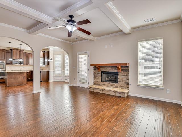3560 Dwyer Lane