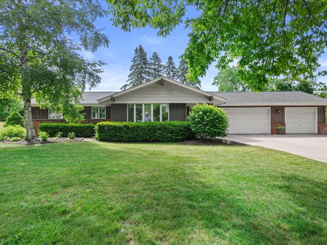 3560 Goetz Dr