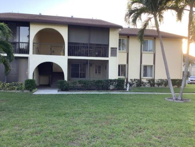 3560 Pine Tree Ct #B 1, Greenacres, FL 33463