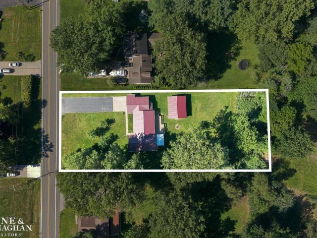 3560 Strawberry Lane