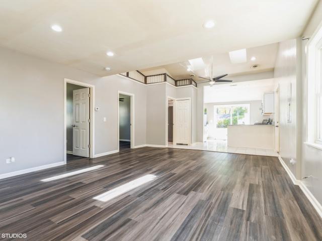 35611 N Grove Avenue