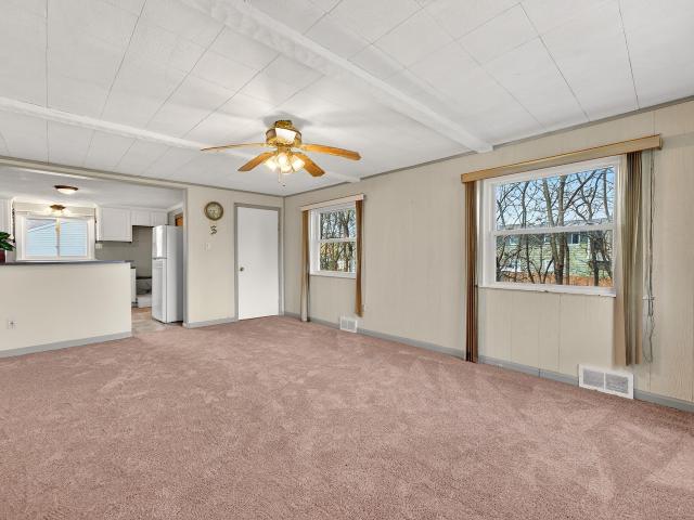 3561 S 31st St, Greenfield, WI 53221 | MLS #1959