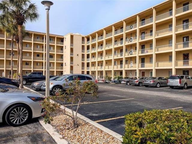 3562 Lake Bayshore Dr Unit K202, Bradenton, FL 34205