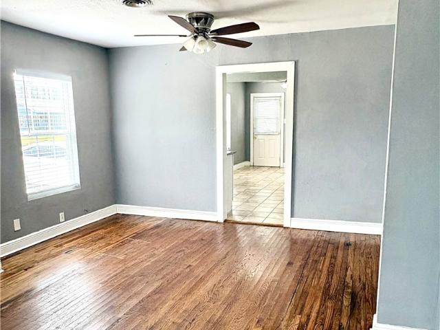 3562 Topeka Street