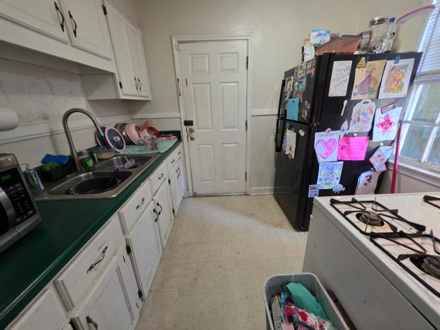 3562 vernon ave