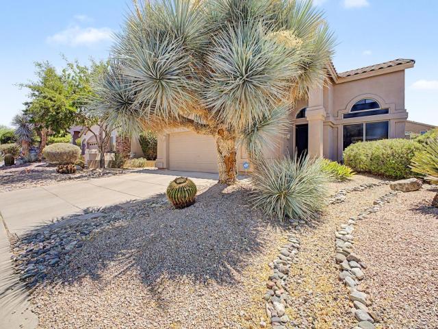 3563 n tuscany