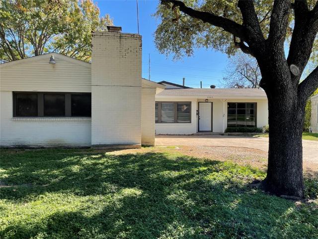 3563 South Dr, Fort Worth, TX 76109 | MLS #21168 | Compass