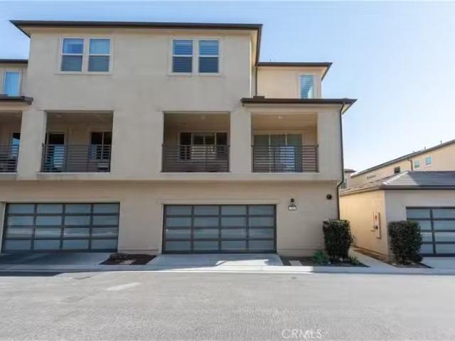 356 Chorus, Irvine, CA 92618 MLS #OC25044150