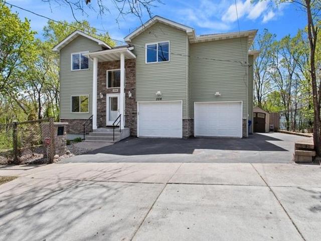 356 Arlington Ave W, Saint Paul, MN 55117