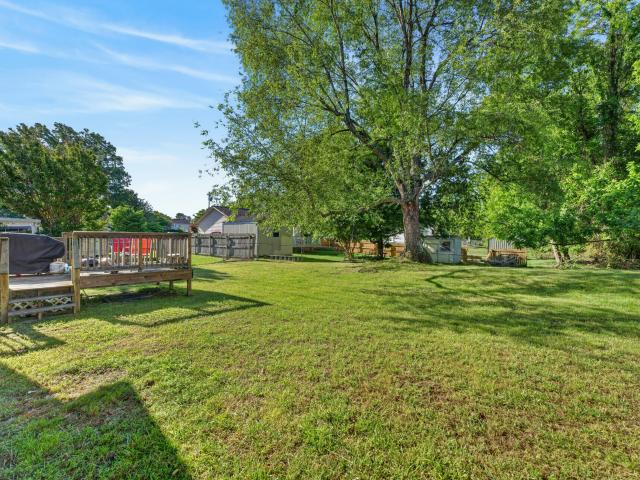 356 Erie Dr