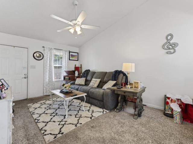 356 Erie Dr