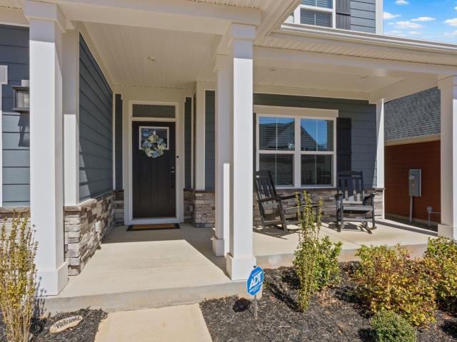 356 Hollythorpe Lane
