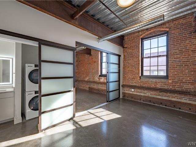 356 Hertel Ave