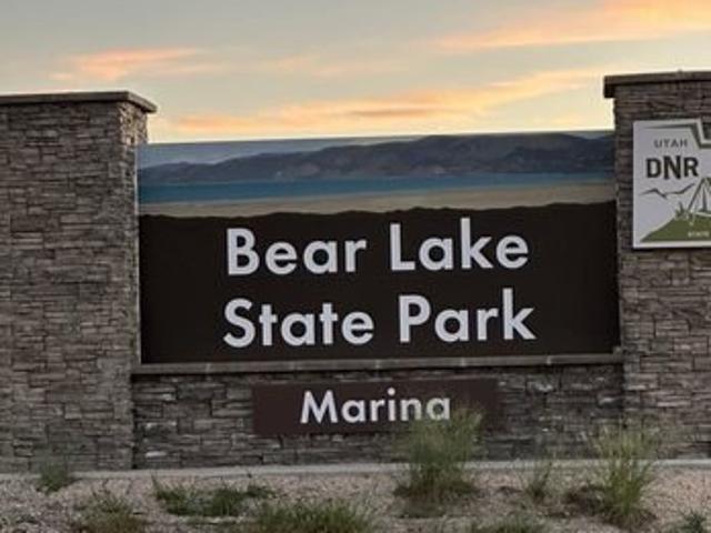 356 N Lakeview Ridge Rd Unit 35, Garden City, UT 84028