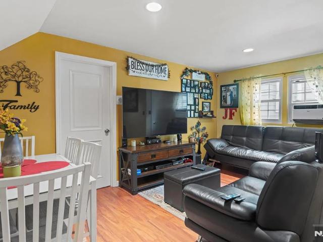 356 Sherman Street # 2