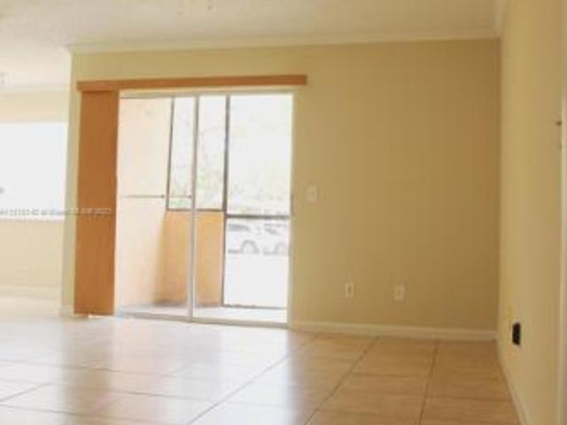 356 Sw 83Rd Way 101, Pembroke Pines, FL