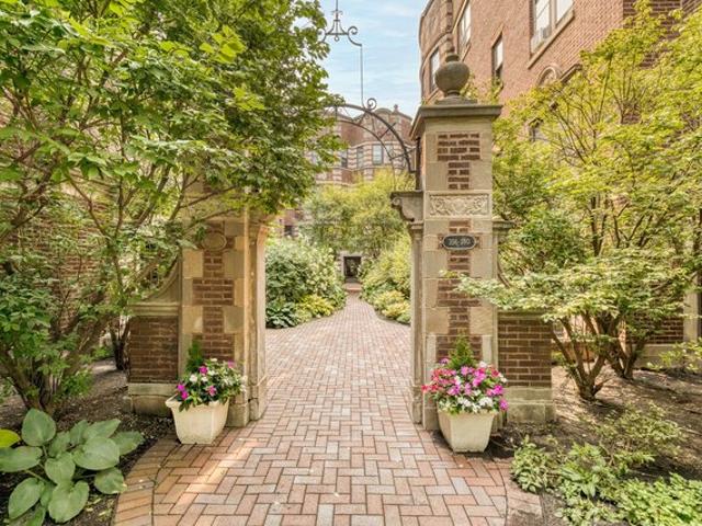 356 Ridge Ave Apt 6 3, Evanston, IL 60202