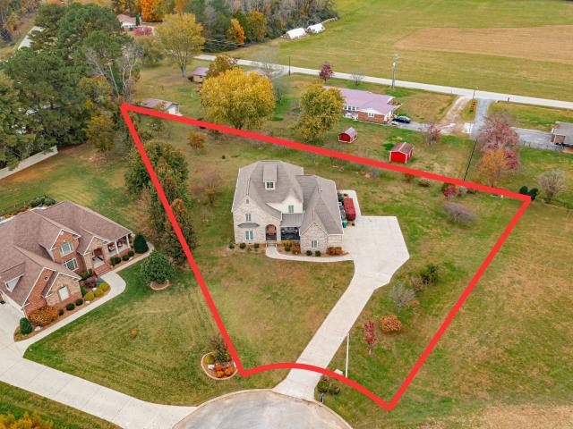 356 Ridgecrest Dr, Winchester, TN 37398 | MLS #3207 | Compass