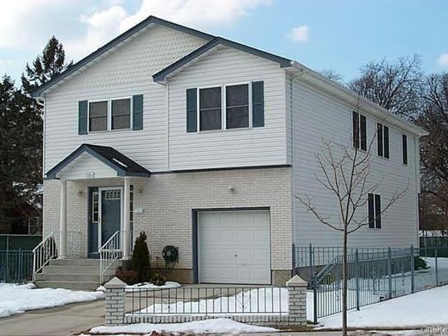 356 Woodfield Rd, West Hempstead, NY 11552