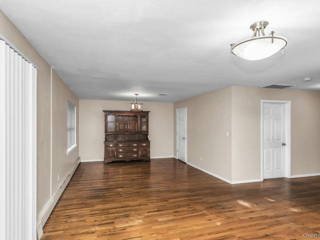 356 Woodfield Road