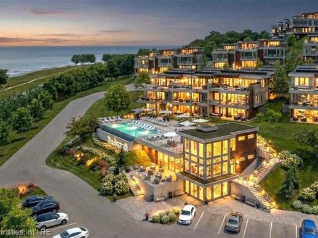 3575 Charlevoix Ave Unit 21, Resort Township, MI 49770