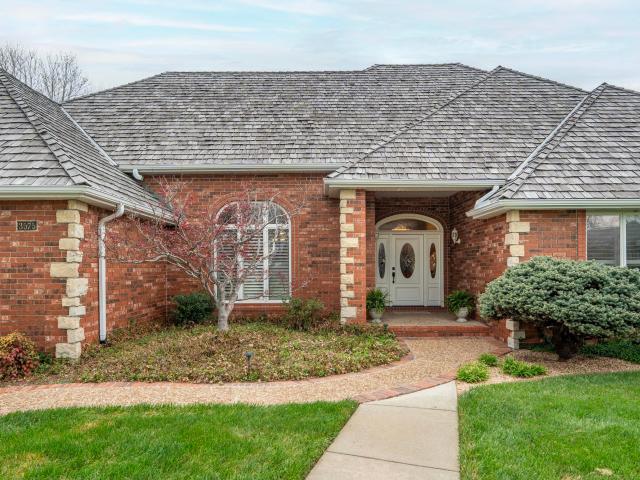 3575 E Montrose Court