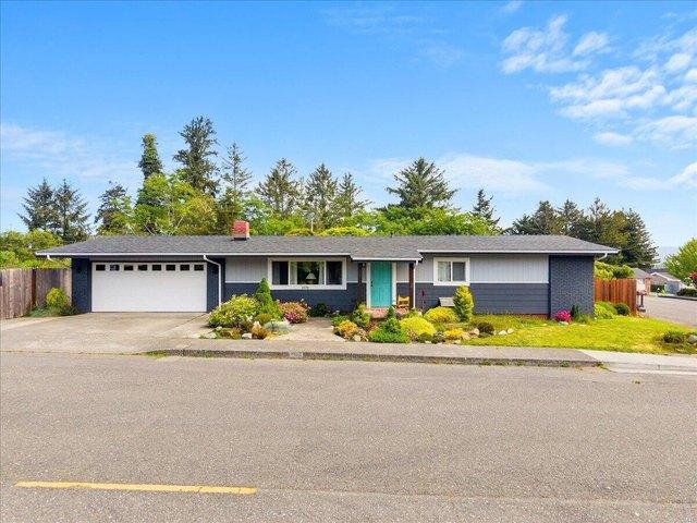3575 Edgewood Rd, Eureka, CA 95501