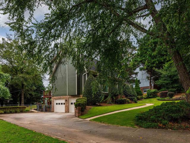 3575 Great Oak Lane