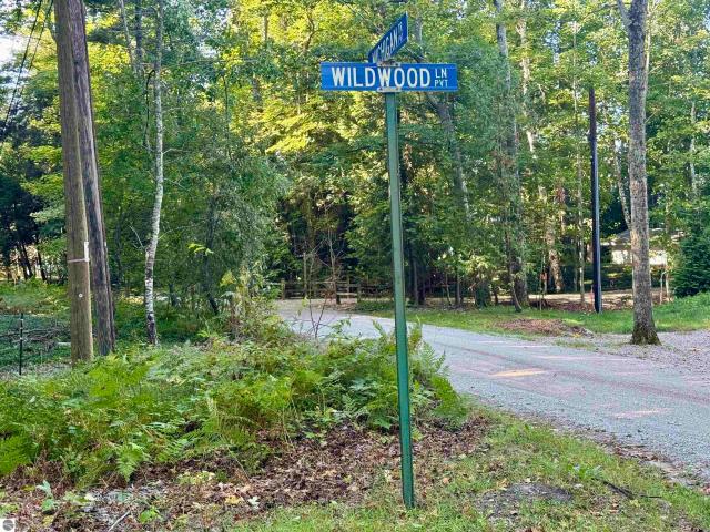 3576 Wildwood Lane