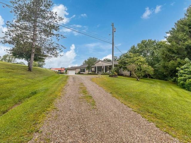 3577 Roadside Park Rd, Coolville, OH 45723