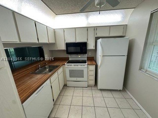 3578 N University Dr Unit I5, Coral Springs, FL 33065
