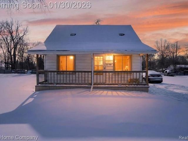 35799 Park Pl, Romulus, MI 48174