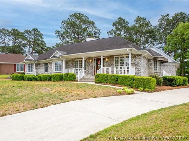 3579 Barbary Blf, Hope Mills, NC 28348