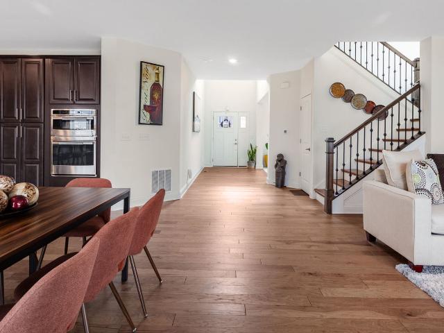 3579 Emerald Road