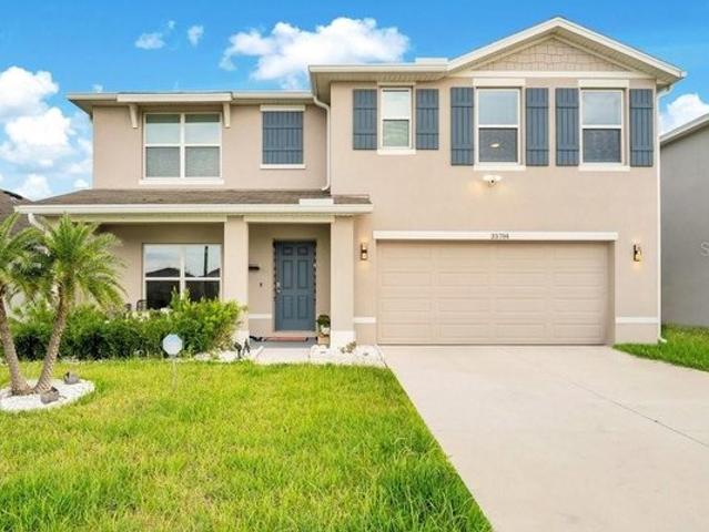 35704 Doveland Dr, Zephyrhills, FL 33541
