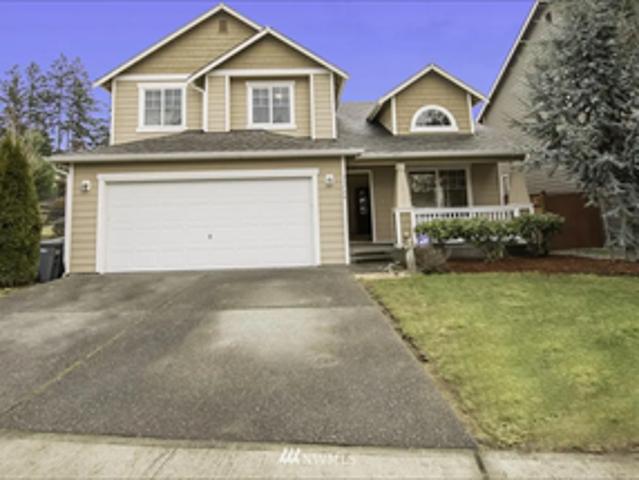 35726 30th Ave S, 4 beds, 2 full and 1 half baths