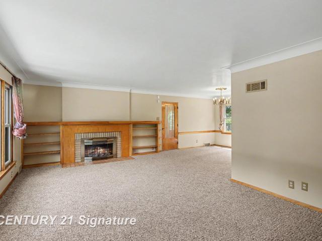 3572 Meadowood Court